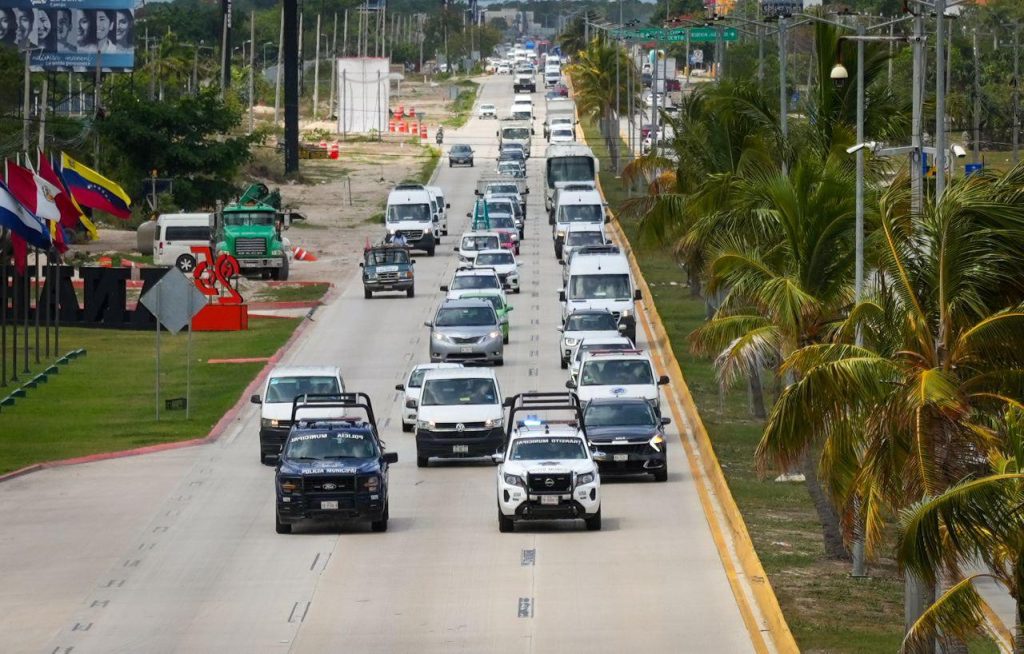 Cierres viales por repavimentación en Cancún